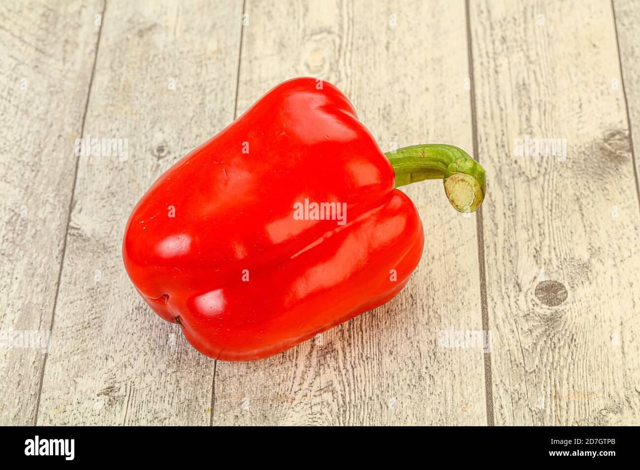Red Bell Pepper - ripe, juicy and fresh Stock Photo - Alamy