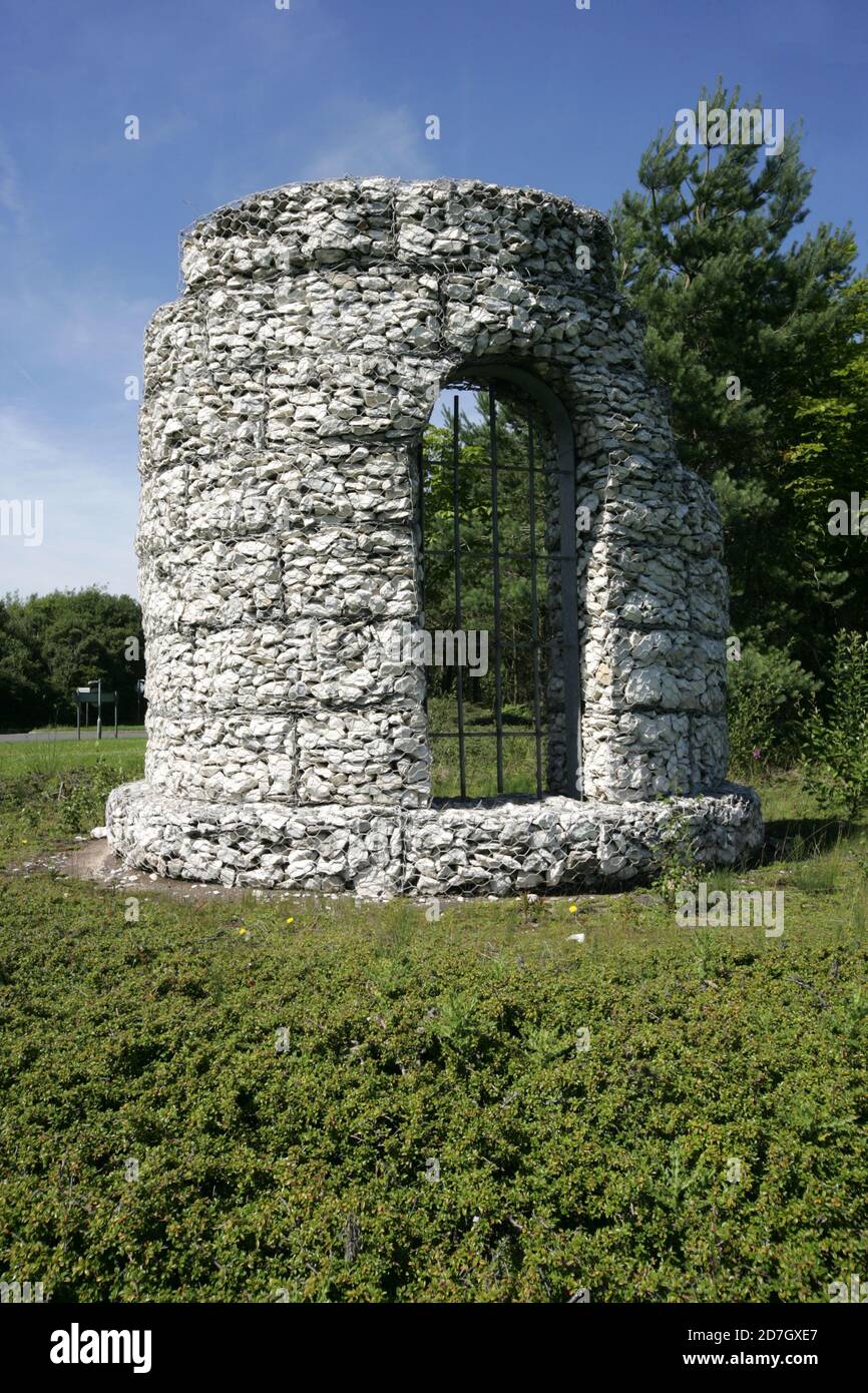 Round builing hi-res stock photography and images - Alamy