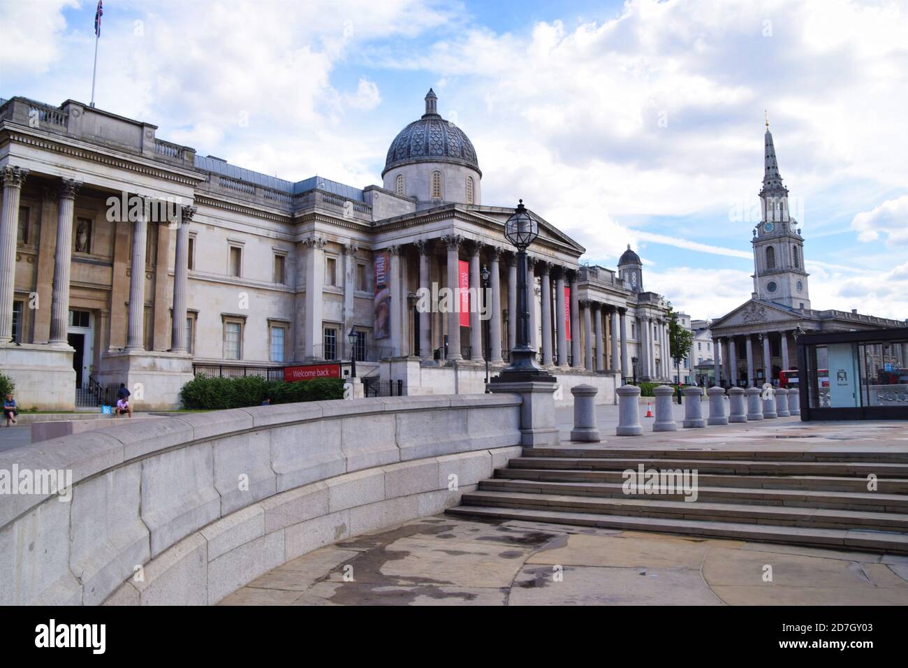 The National Gallery, Trafalgar Square, London Stock Photo - Alamy