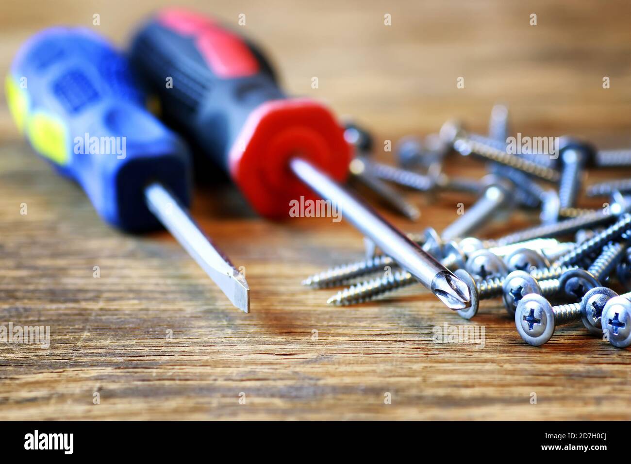 screws and screwdriver stack Stock Photo - Alamy