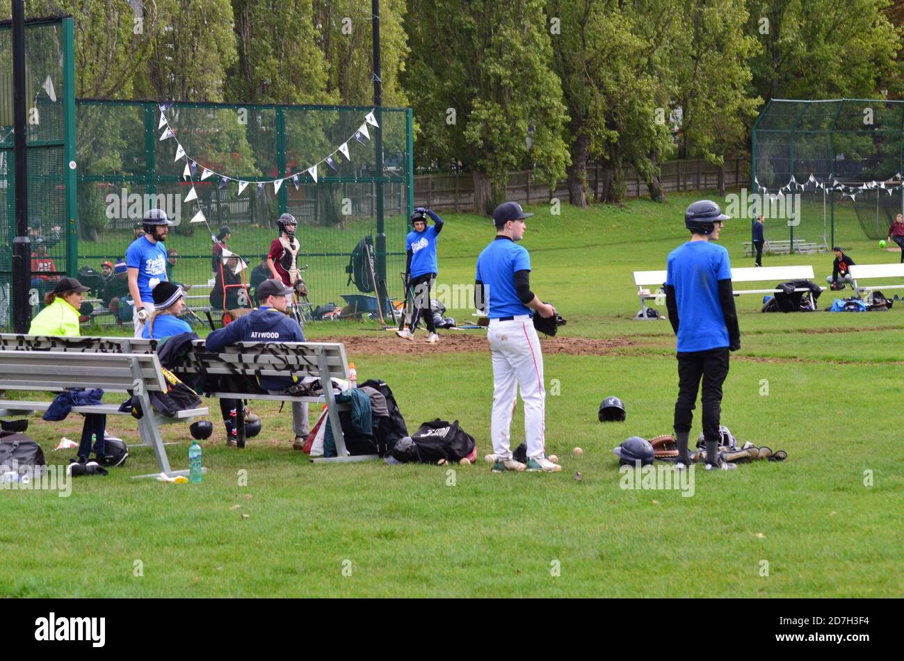 Baseball players keeping fit hi-res stock photography and images - Alamy
