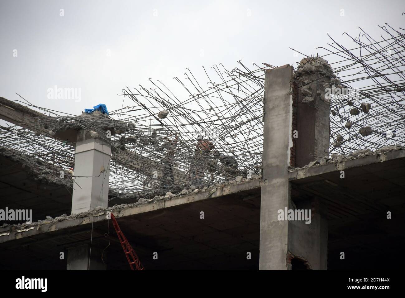 Demolish bgmea building hi-res stock photography and images - Alamy