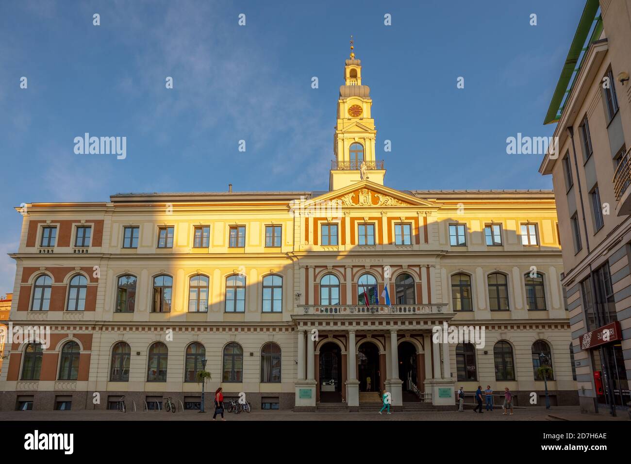 Riga city hall hi-res stock photography and images - Alamy