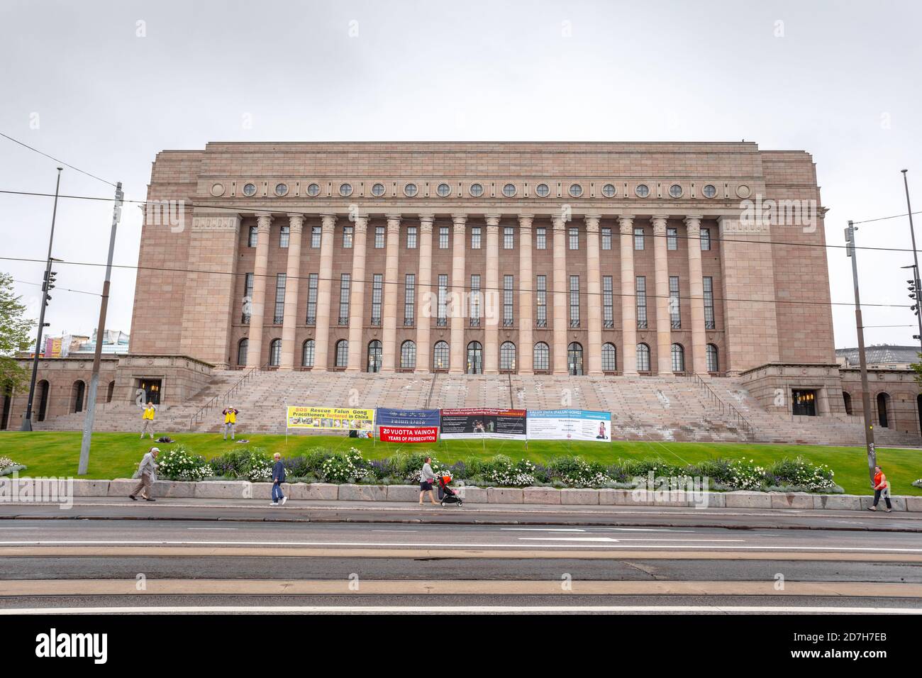 Helsinki parliament building hi-res stock photography and images - Alamy