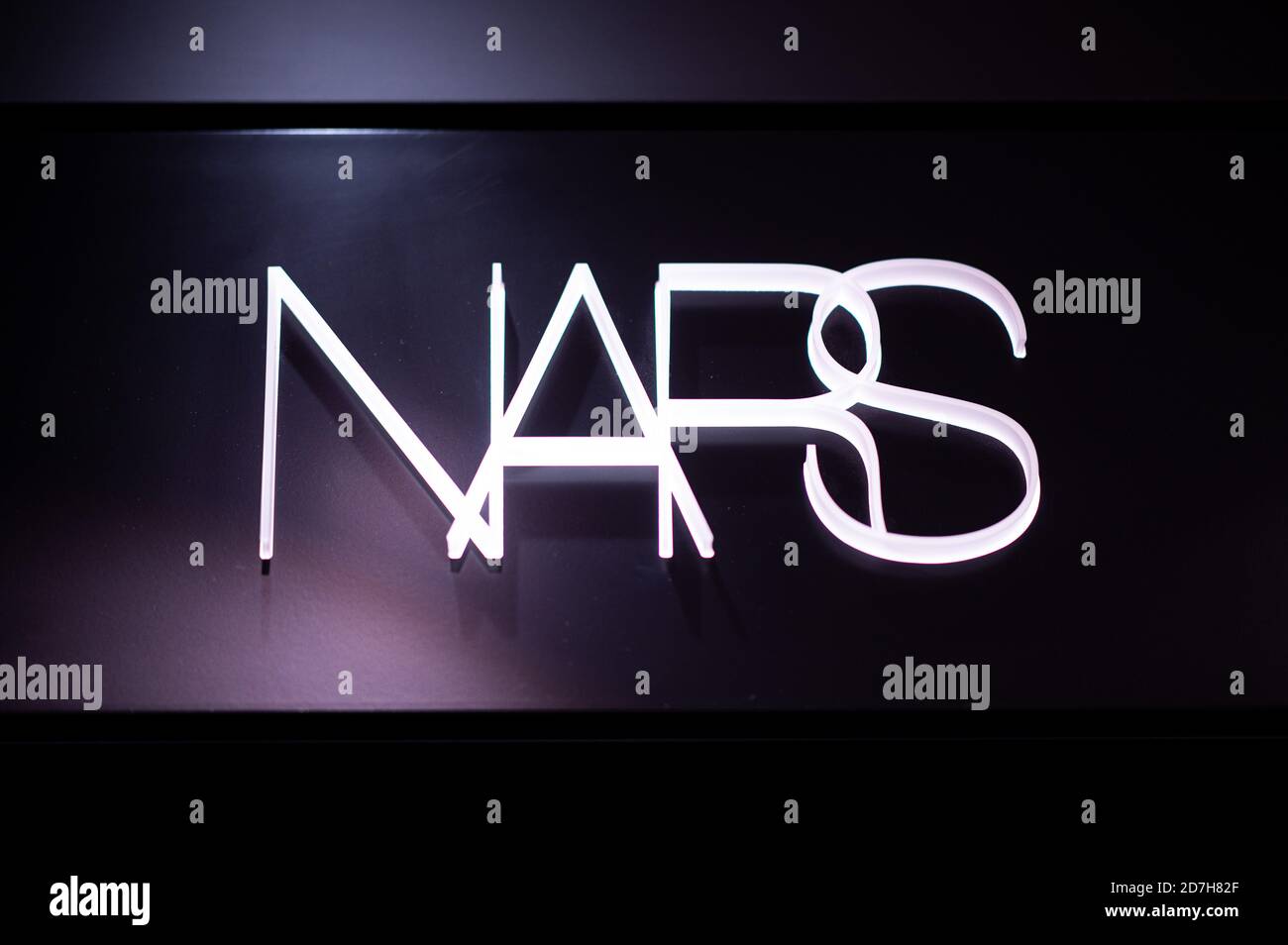 Nars Logo