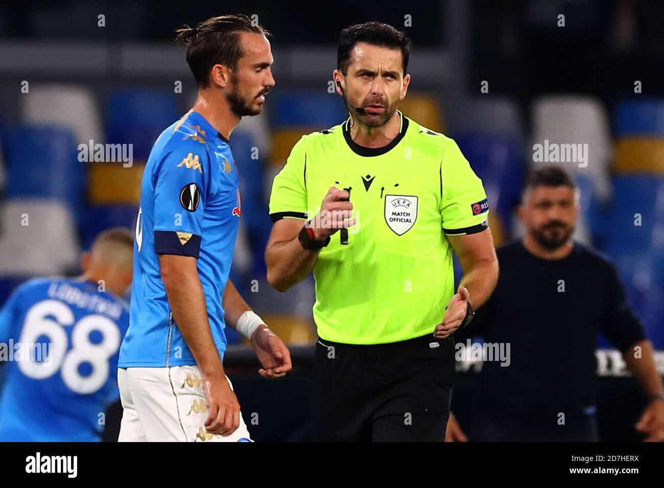 Referee daniel stefanski hi-res stock photography and images - Alamy