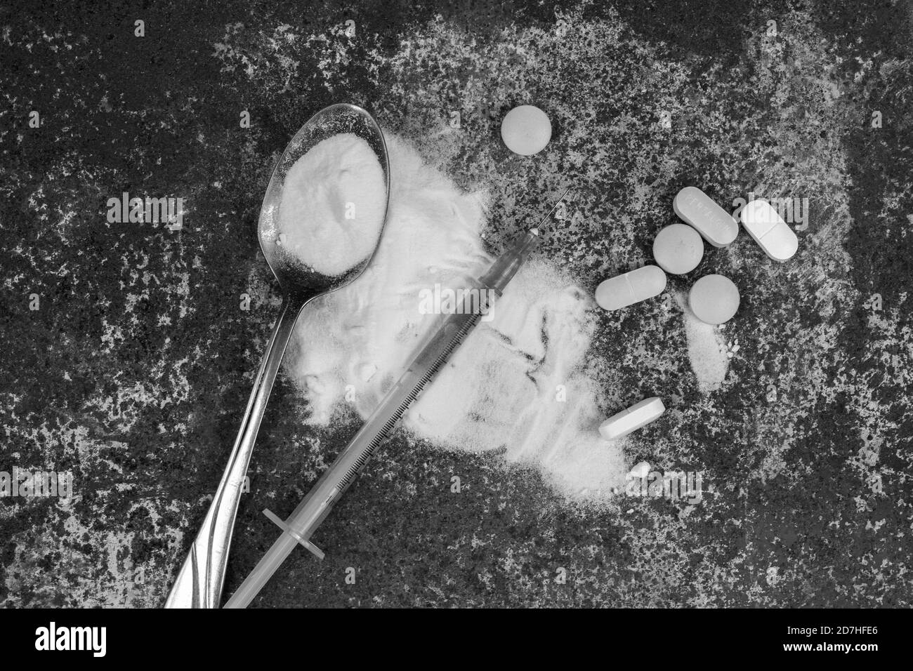 Syringes needles Black and White Stock Photos & Images - Alamy