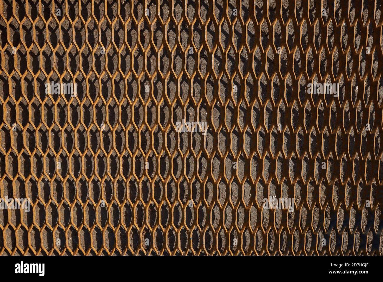 Rusty iron mesh full frame coverage as background and texture Stock ...