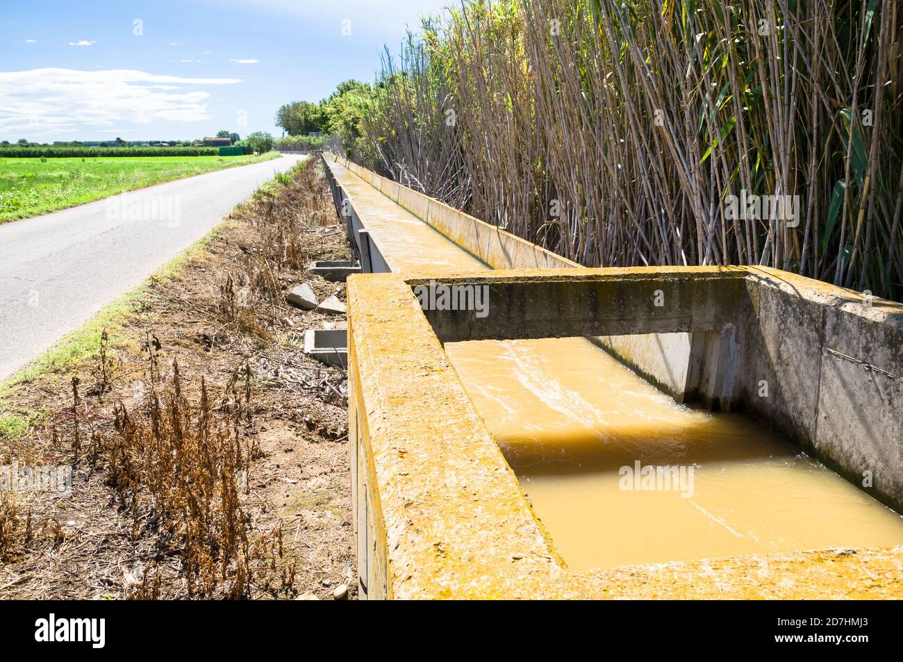 Concrete Ditch High Resolution Stock Photography and Images - Alamy
