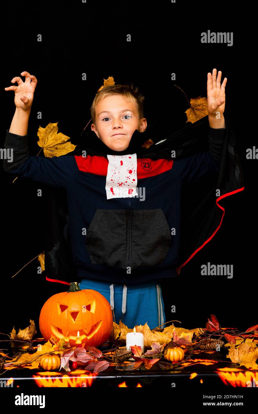 Scary arms hi-res stock photography and images - Alamy