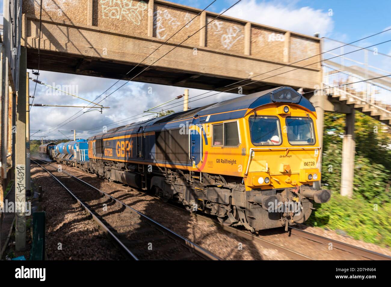 Class 66 locomotive hi-res stock photography and images - Alamy