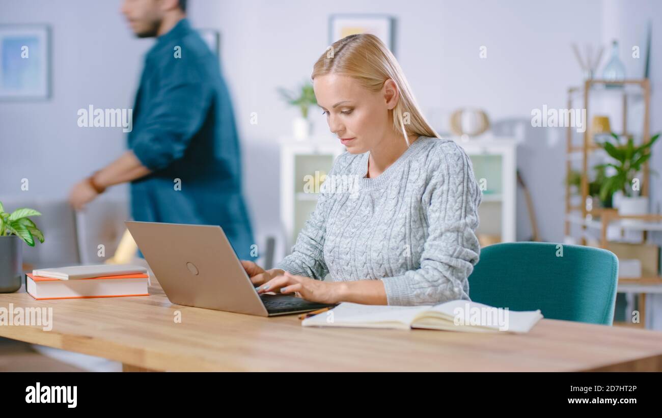 Female desktop hi-res stock photography and images - Alamy