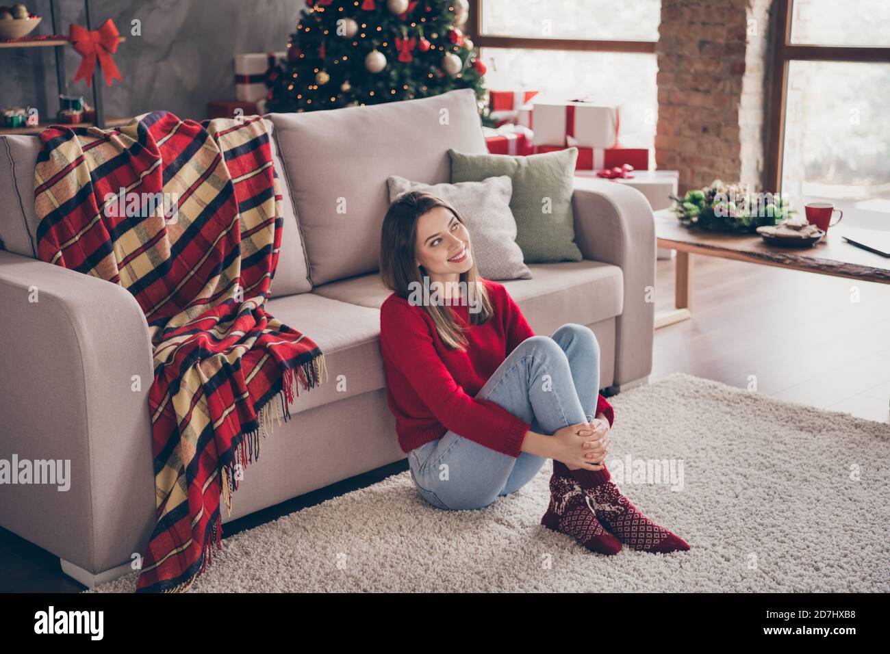 Woman floor legs up sofa hi-res stock photography and images - Alamy