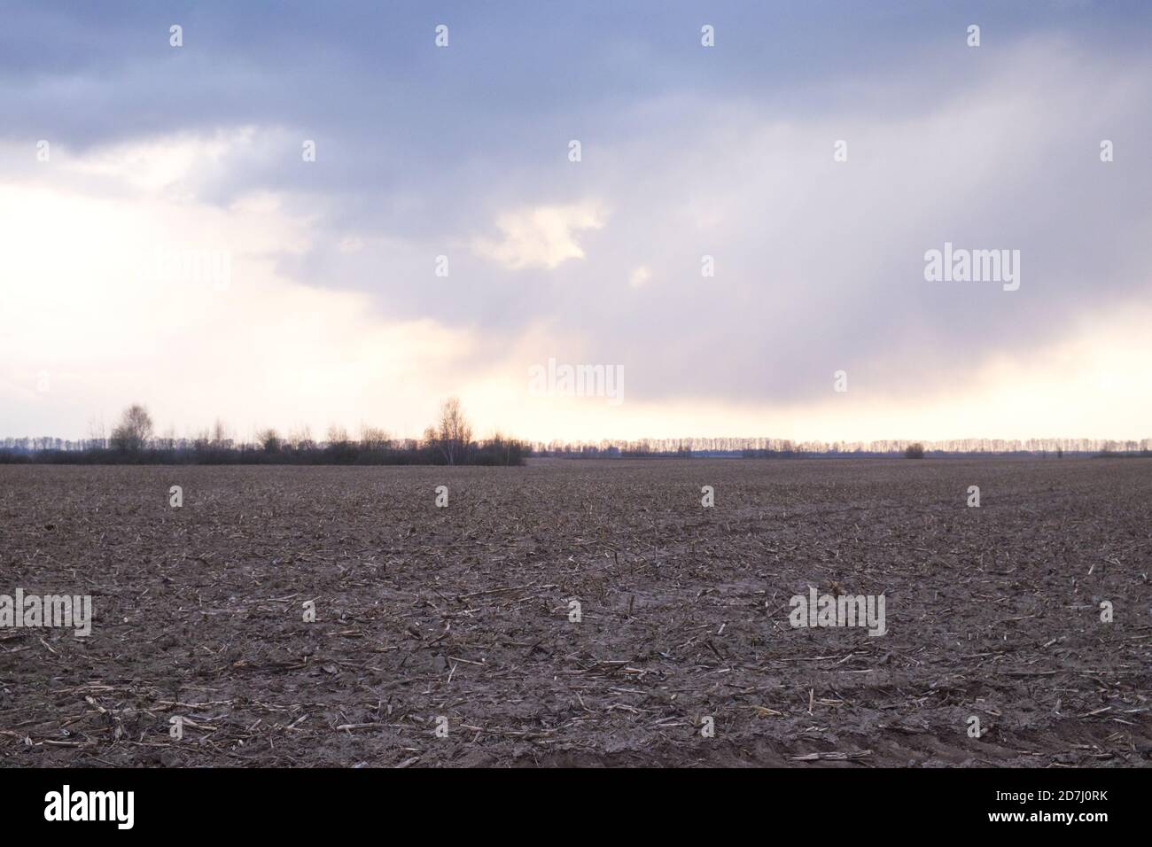 Farm sunlight landscape hi-res stock photography and images - Alamy