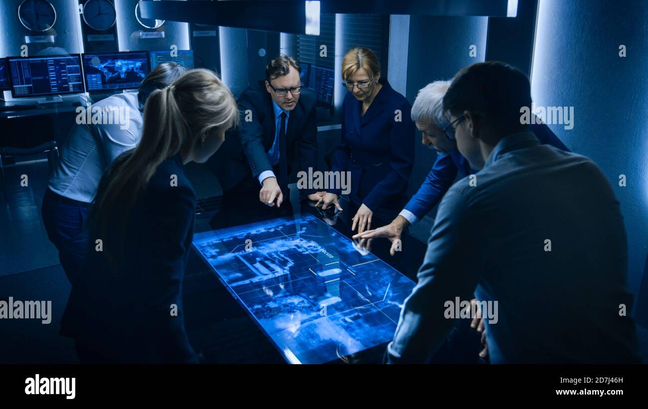 Fbi and suspect hi-res stock photography and images - Alamy