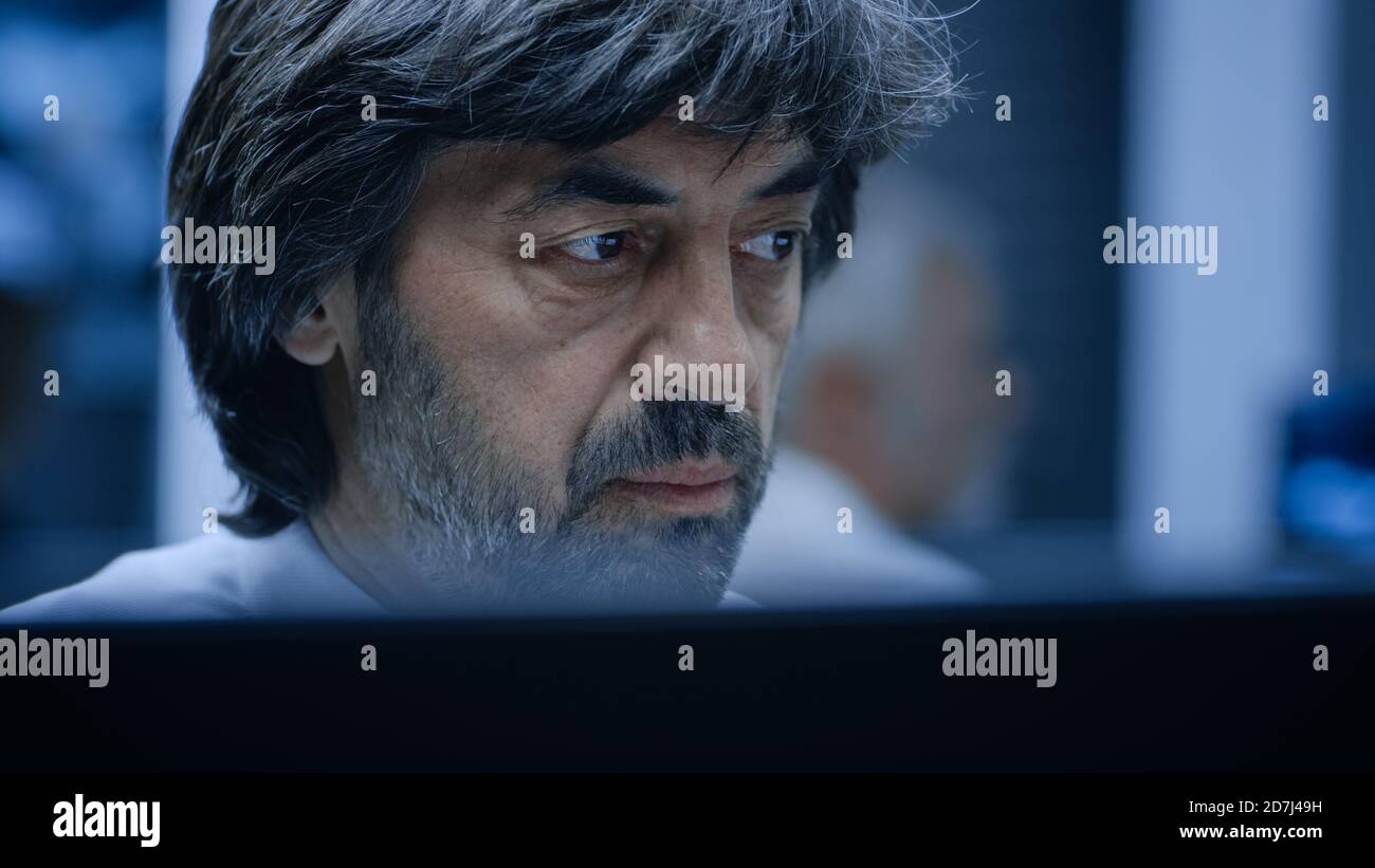 System center advisor background hi-res stock photography and images ...