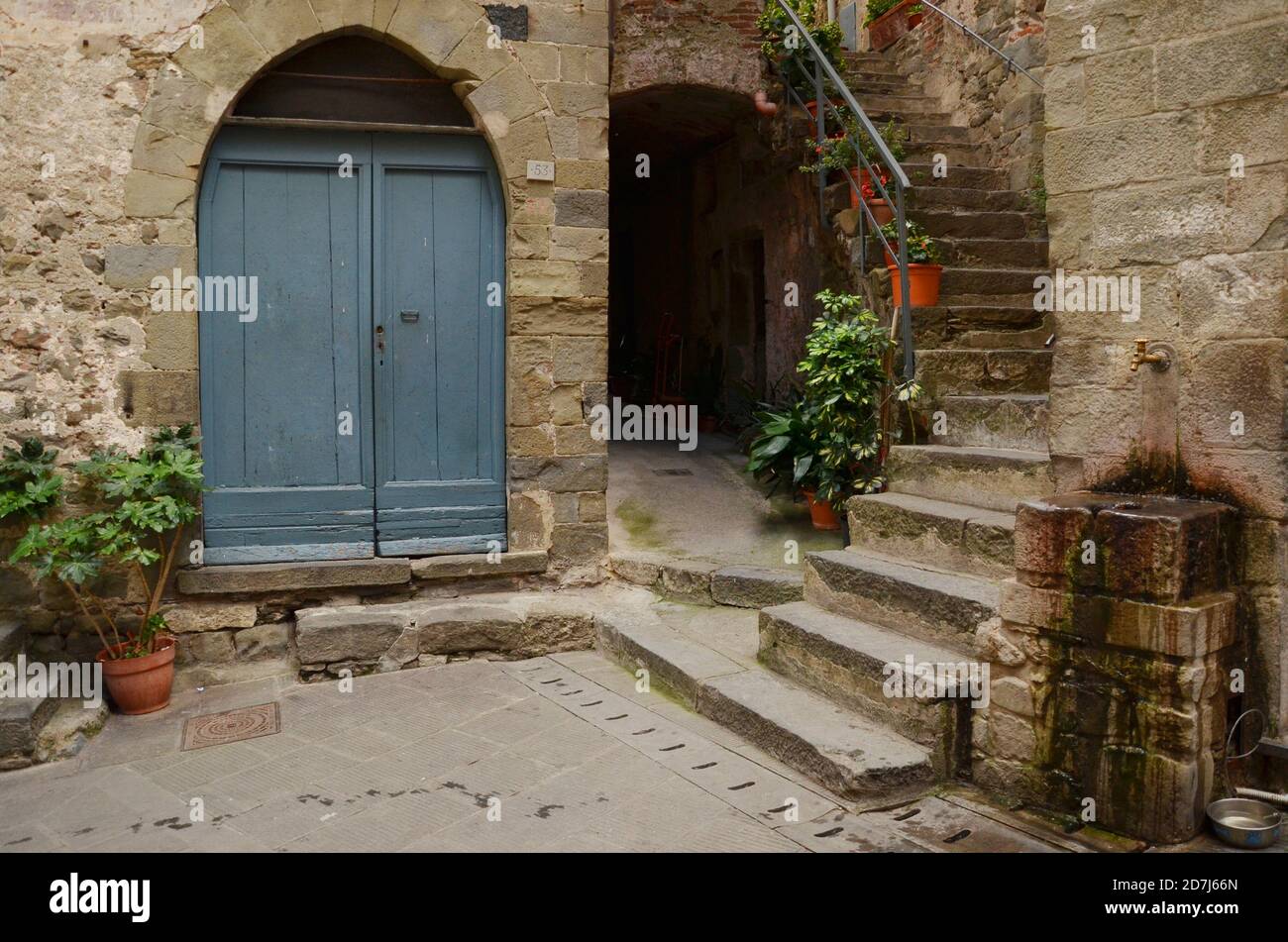 Beautiful old stone house with a rocky staircase at Cinque Terre, Italy ...