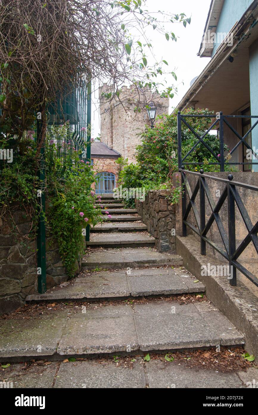 Staircase castle ireland hi-res stock photography and images - Alamy