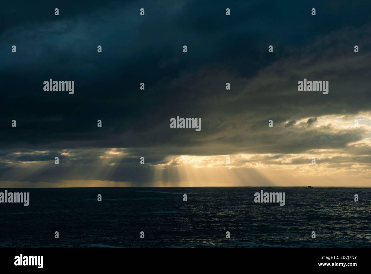 Dark clouds sun hi-res stock photography and images - Alamy