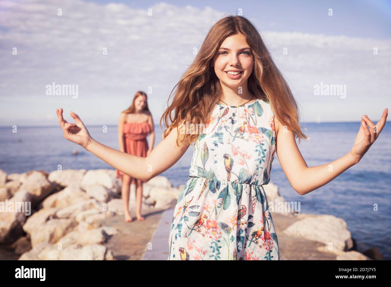 Three girls standing hi-res stock photography and images - Alamy