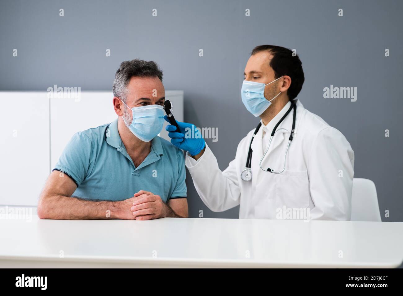 Close senior doctor face using hi-res stock photography and images - Alamy