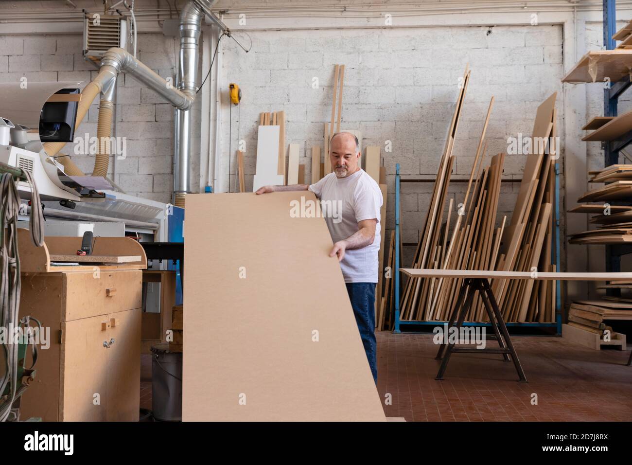 Wood cutting machine hi-res stock photography and images - Alamy