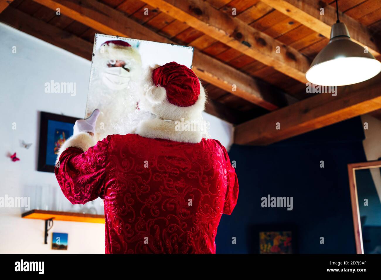 Santa looking in mirror hi-res stock photography and images - Alamy
