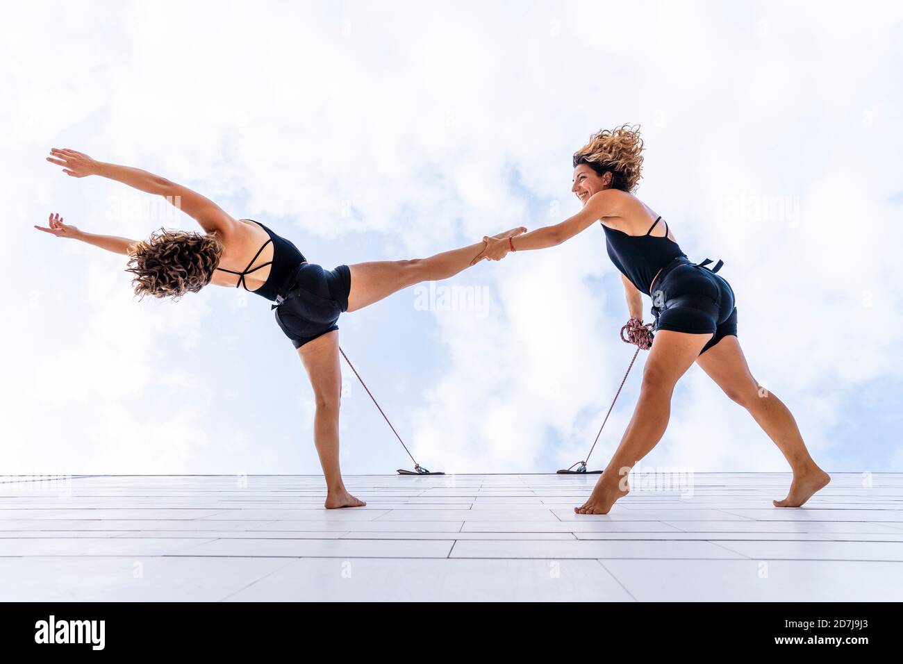 Aerial dance hi-res stock photography and images - Alamy