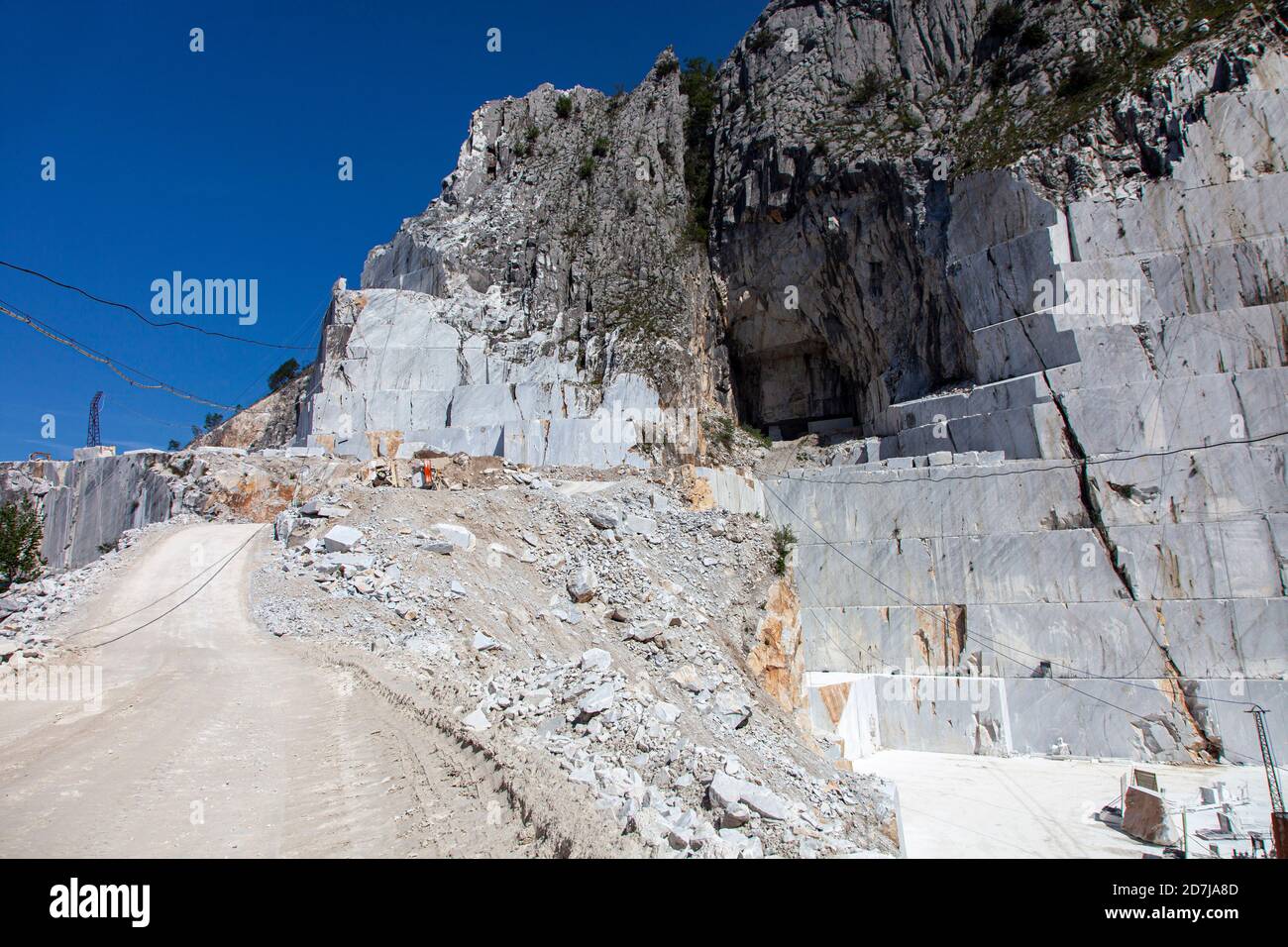 Landscape of Carrara marble quarries Stock Photo - Alamy