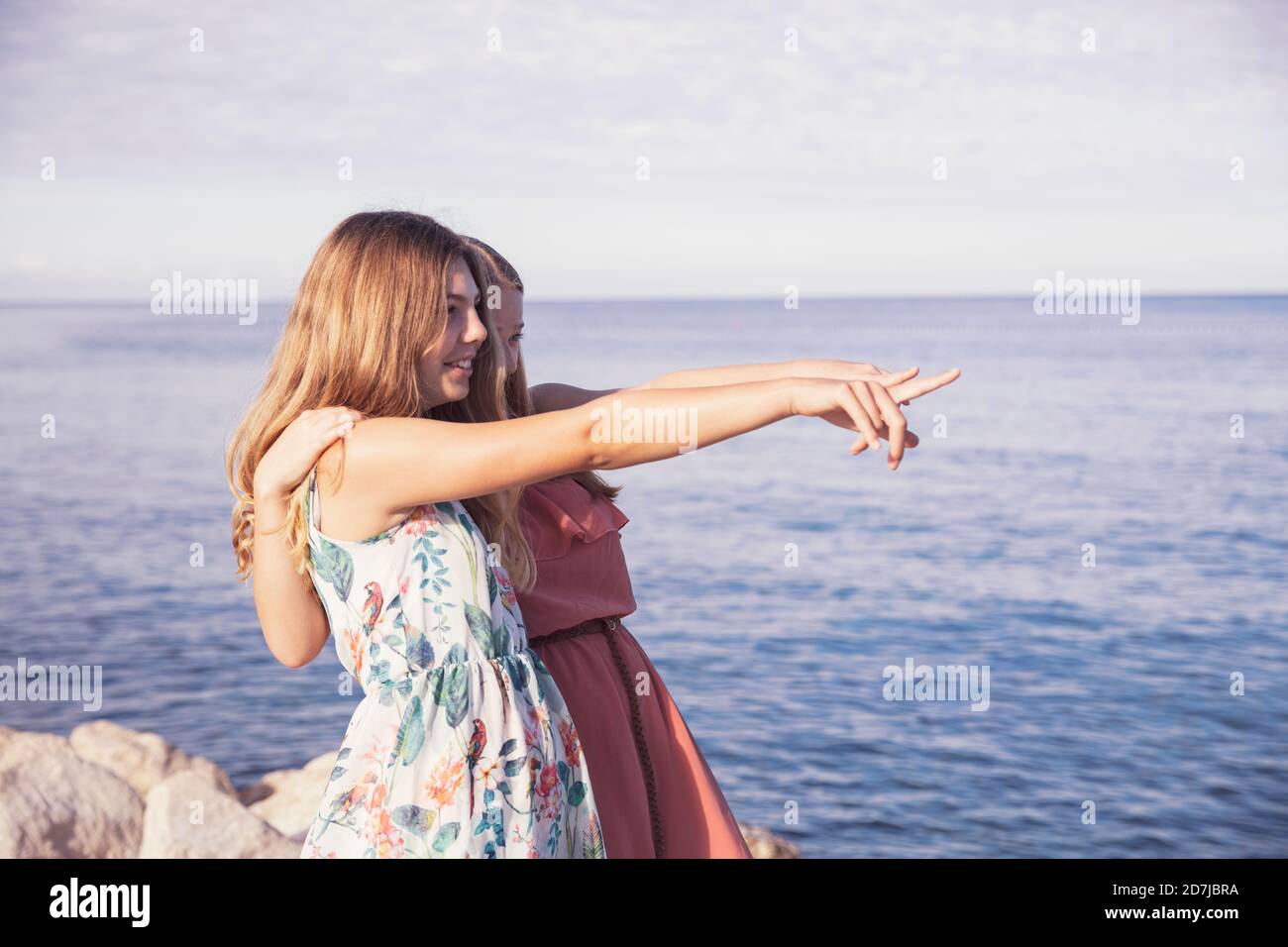 Three arms pointing hi-res stock photography and images - Alamy