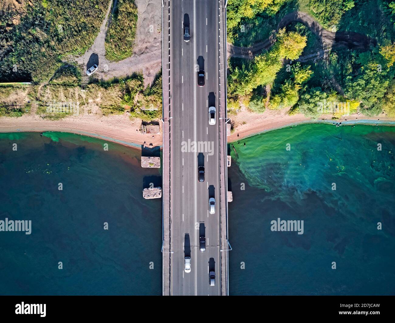 Cars on bridge over river hi-res stock photography and images - Alamy