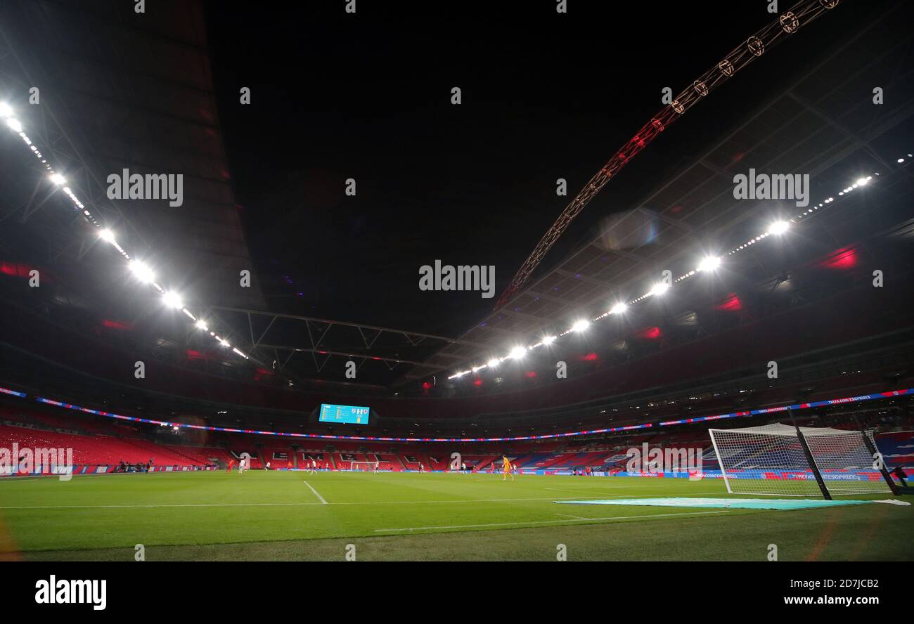 Wembley stadium empty hi-res stock photography and images - Alamy