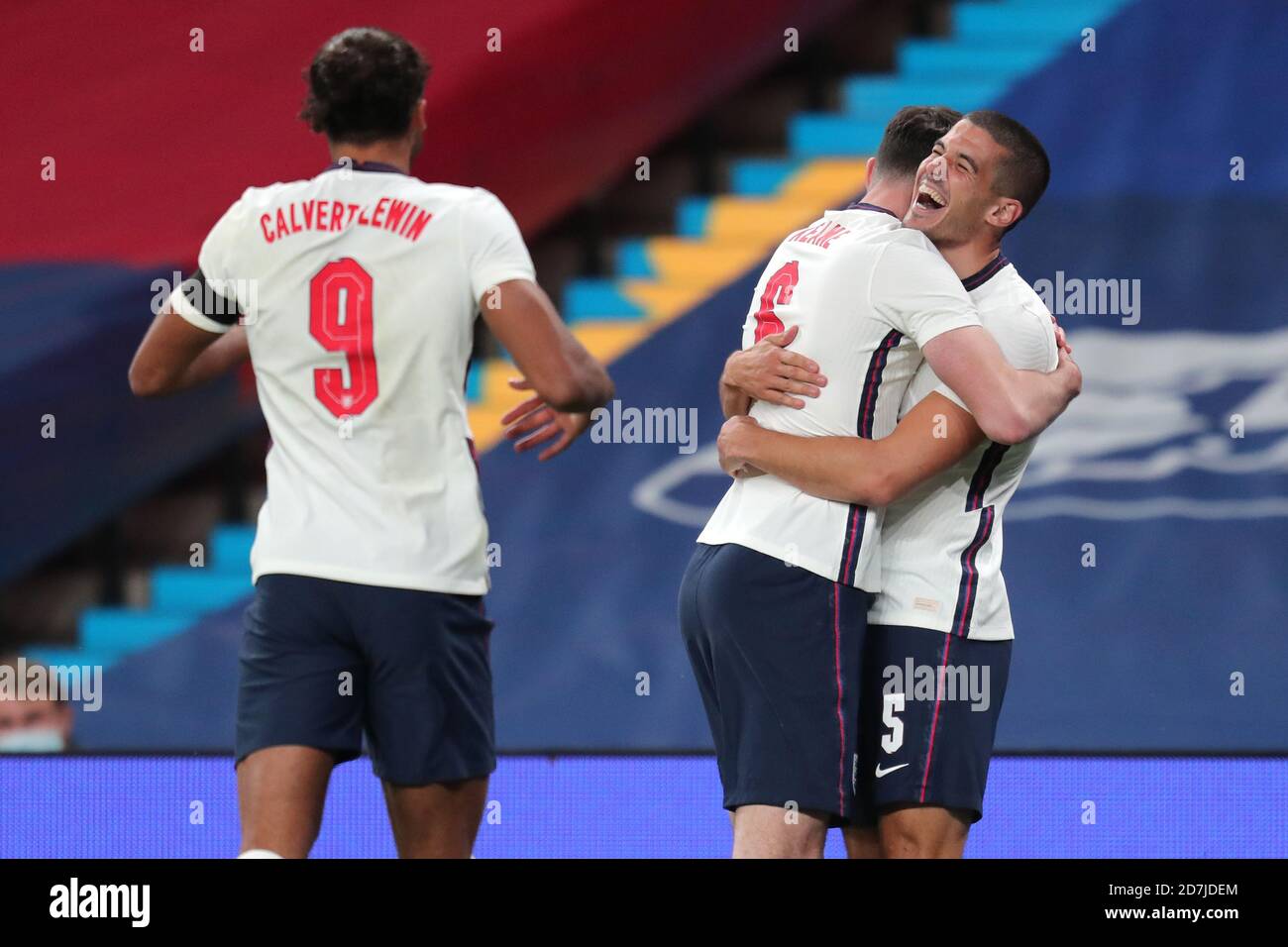 England celebrate wales hi-res stock photography and images - Alamy
