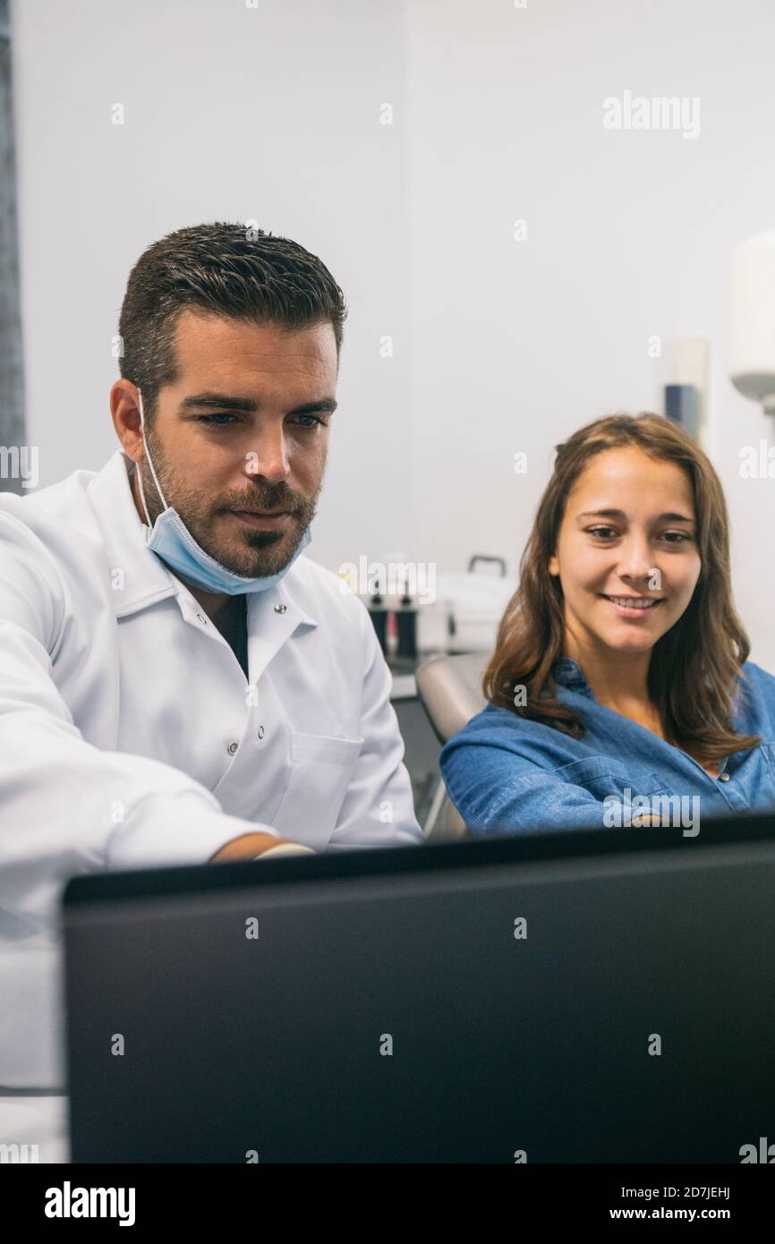 Medical procedure hi-res stock photography and images - Alamy