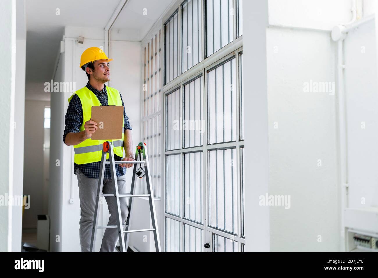 Work helmet hi-res stock photography and images - Alamy