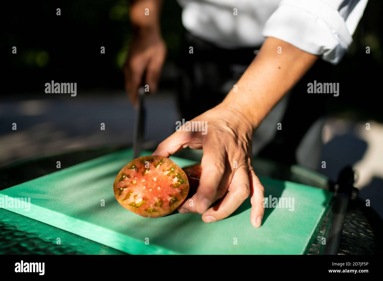 Tomato slice hi-res stock photography and images - Alamy