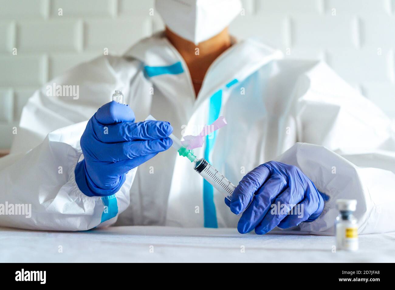 Hospital nurse injection hi-res stock photography and images - Alamy