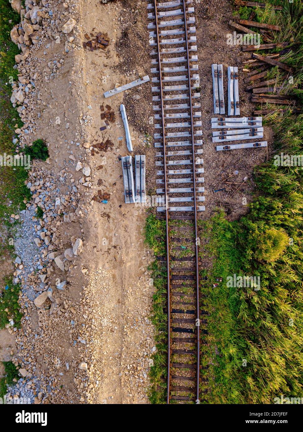 Empty tracks hi-res stock photography and images - Alamy