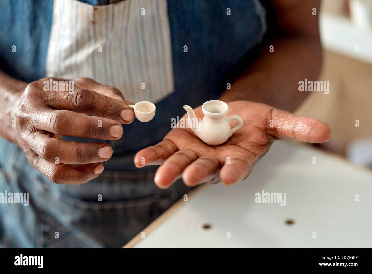 Miniature teapot hi-res stock photography and images - Alamy