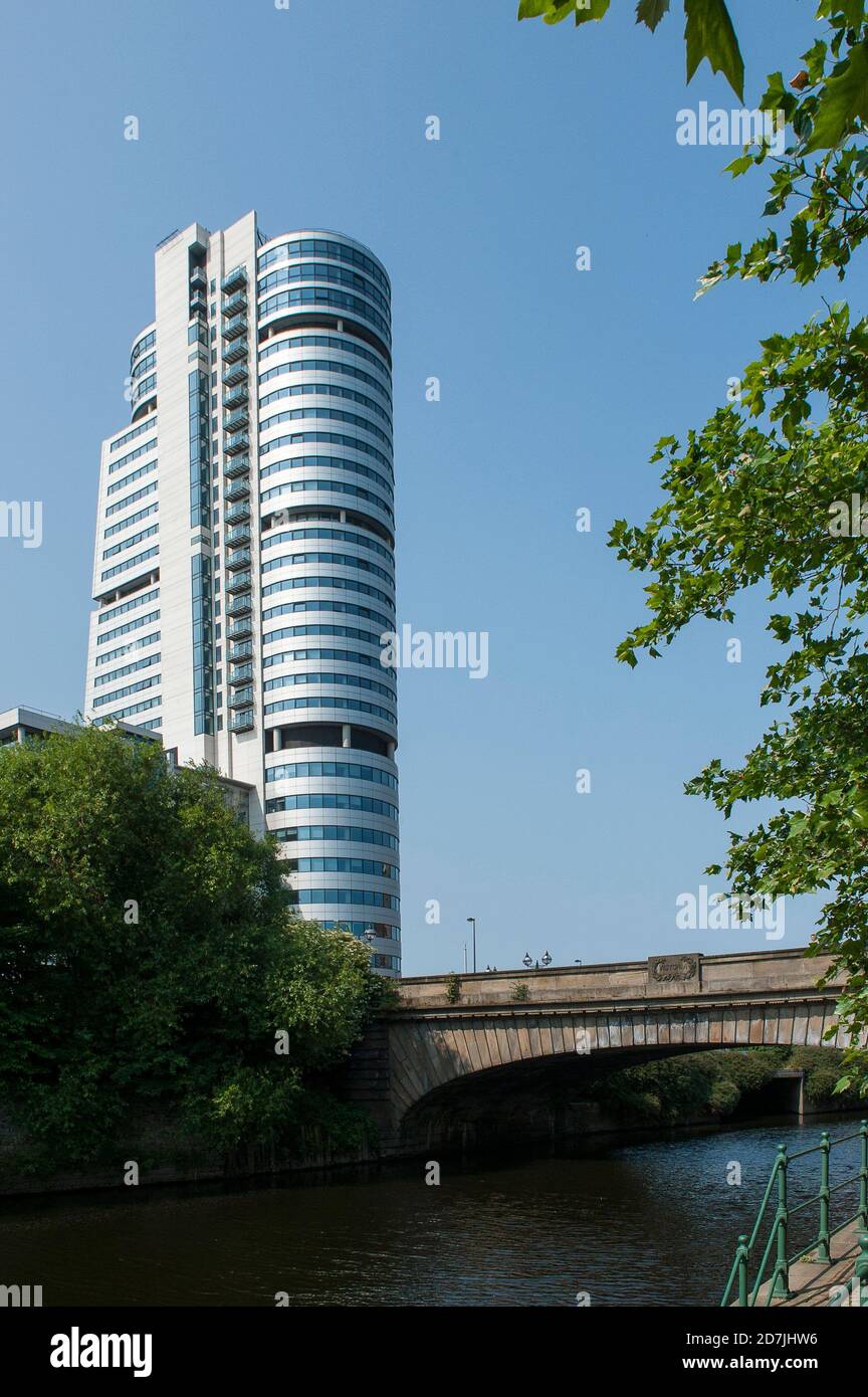 Hunslet riverside hi-res stock photography and images - Alamy