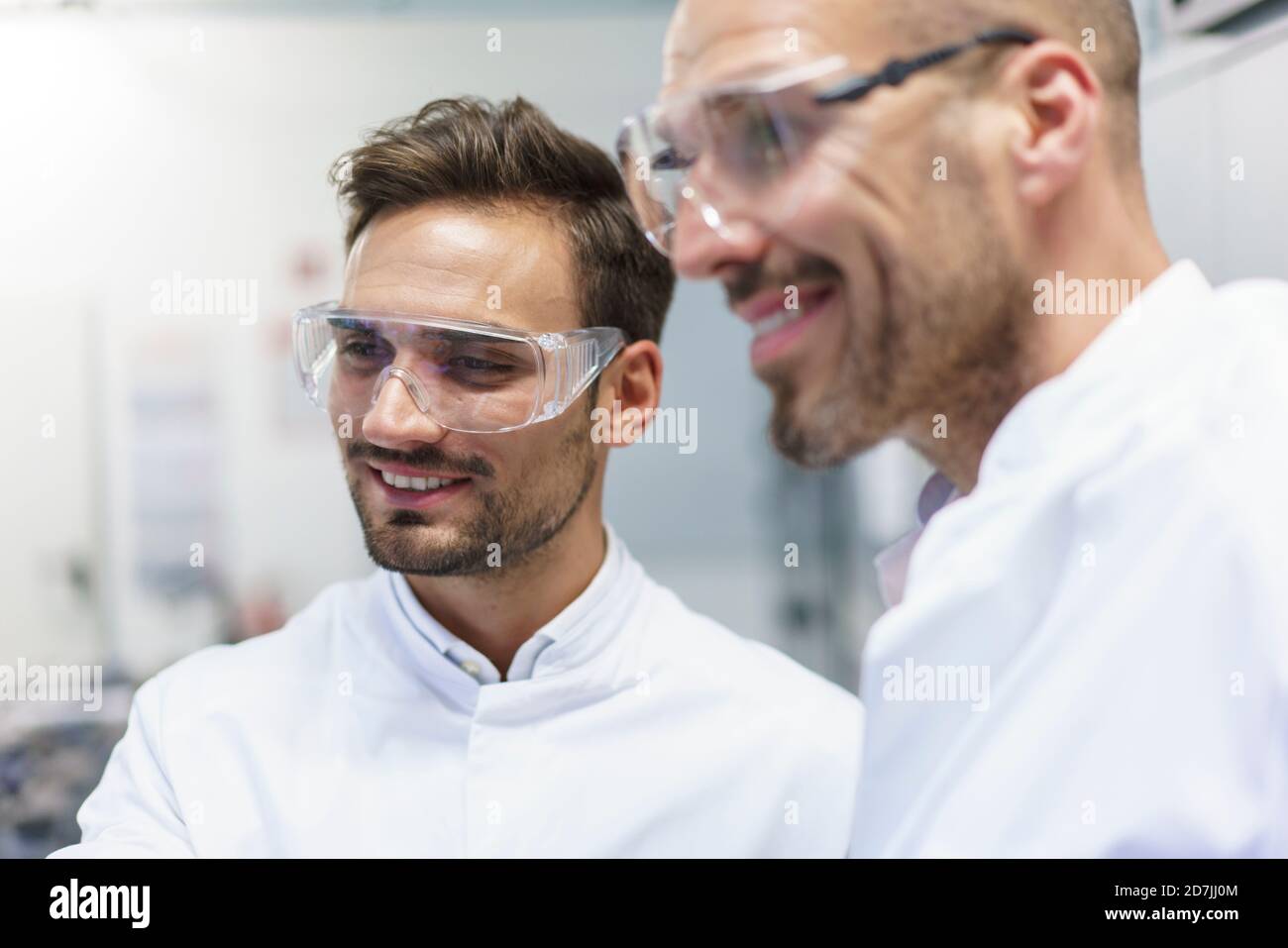 Laboratory technicians glasses hi-res stock photography and images - Alamy