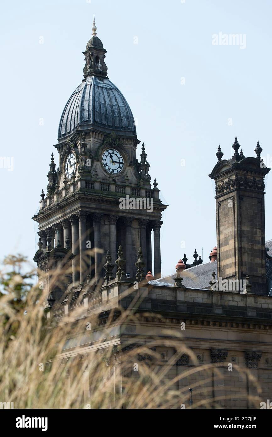 Leeds city centre buildings hi-res stock photography and images - Alamy
