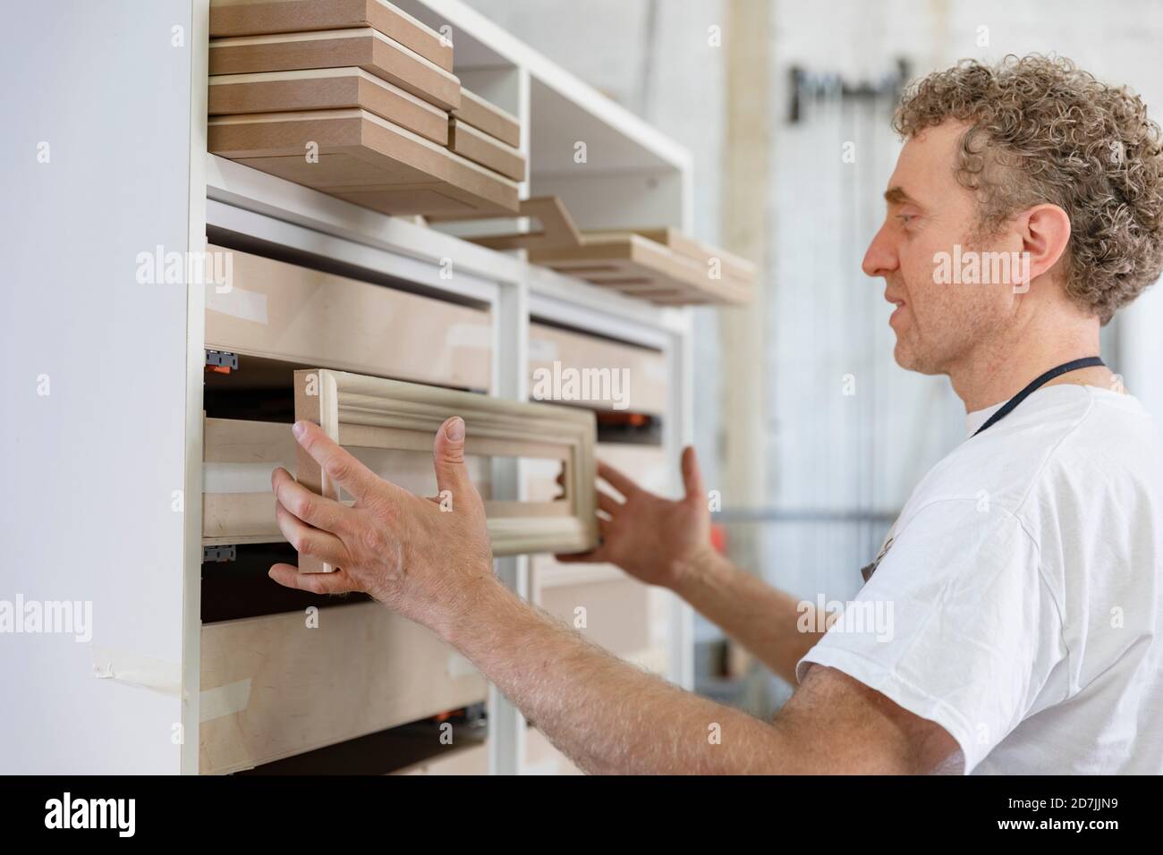 Drawer in the foreground hi-res stock photography and images - Alamy