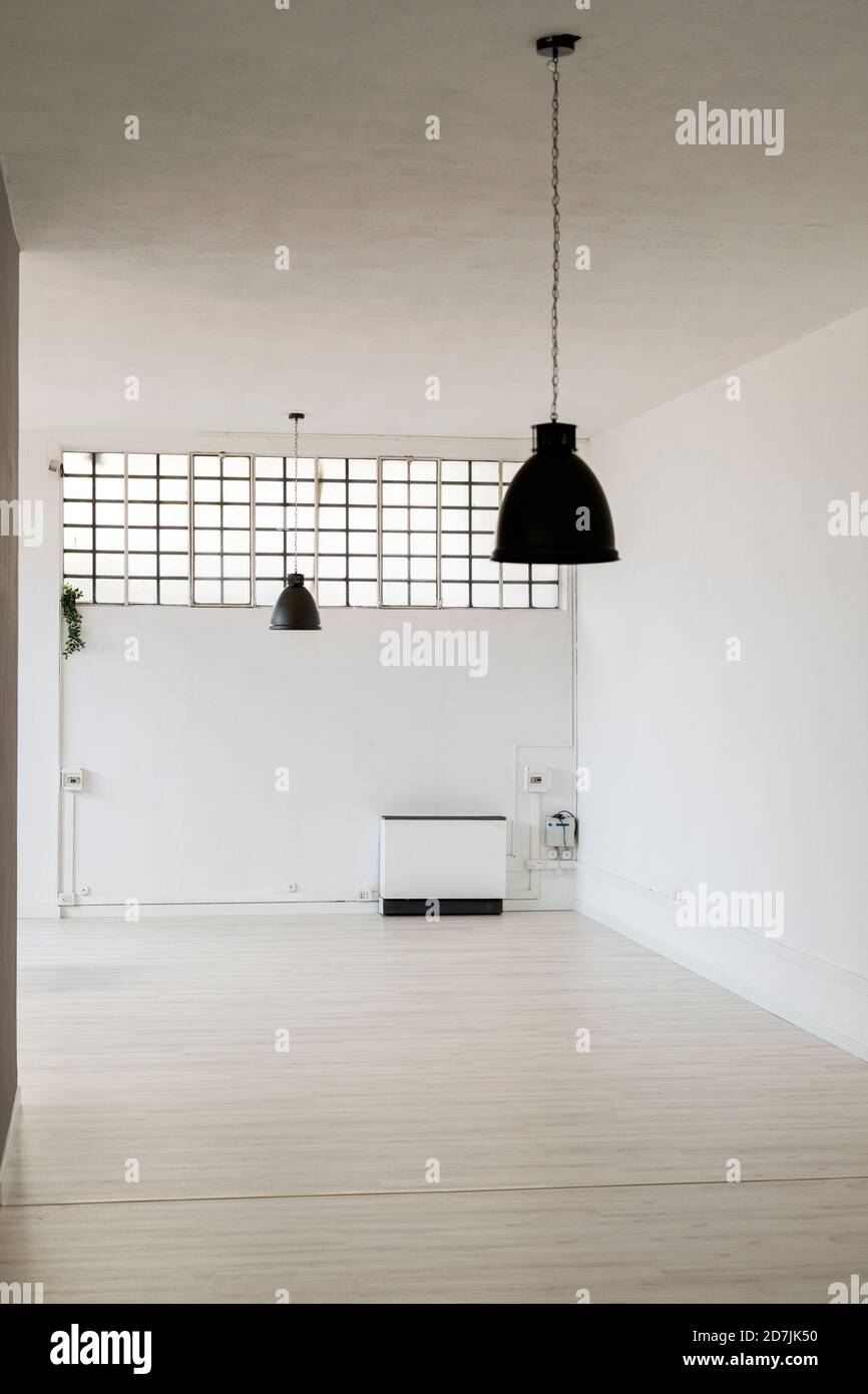 Interior of empty office room Stock Photo - Alamy