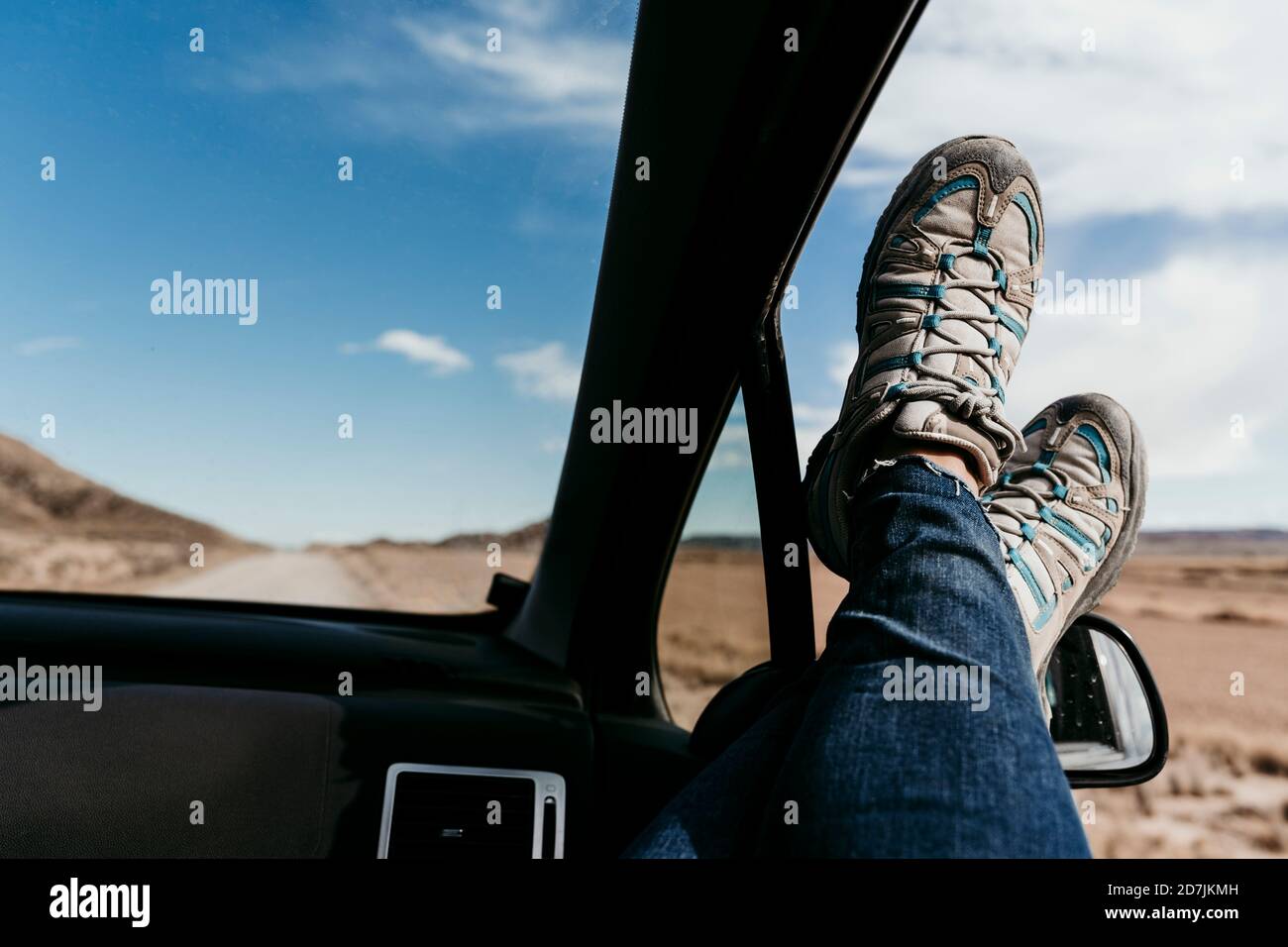 Legs sticking out hi-res stock photography and images - Alamy