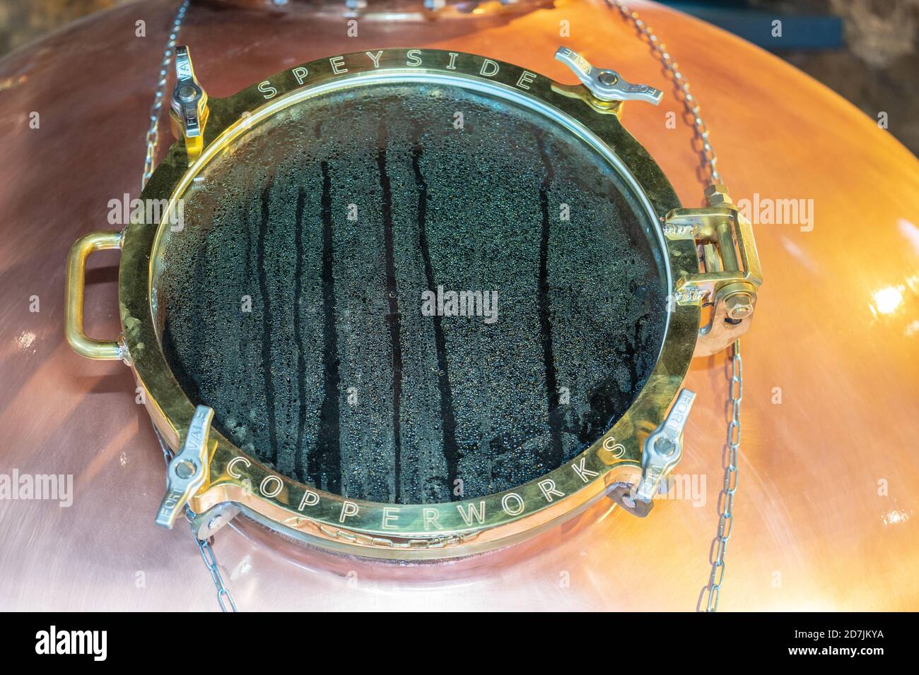 Copper vacuum still for distillation performed under reduced pressure ...