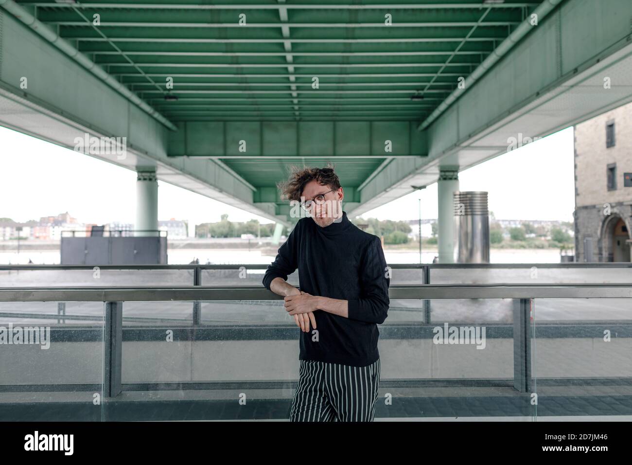 Looking under railing hi-res stock photography and images - Alamy