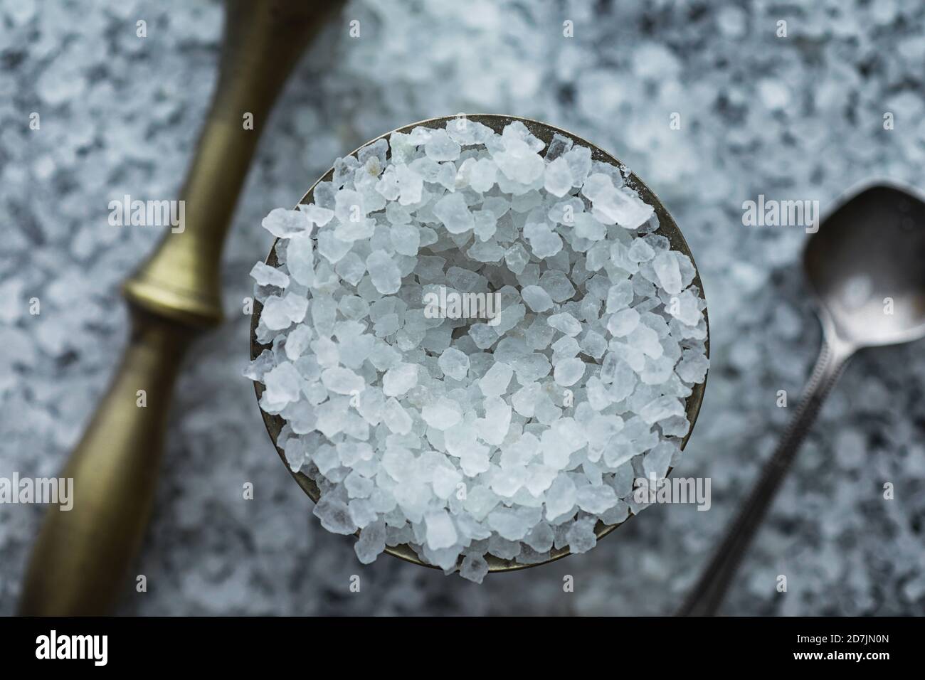 Large sea salt. Spice. Mortar and pestle for grinding Stock Photo - Alamy