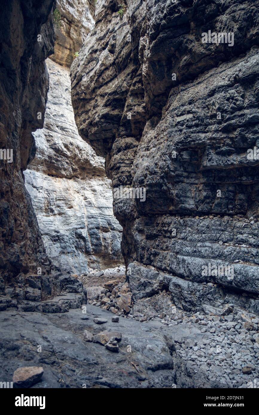 Narrow mountain path hi-res stock photography and images - Alamy