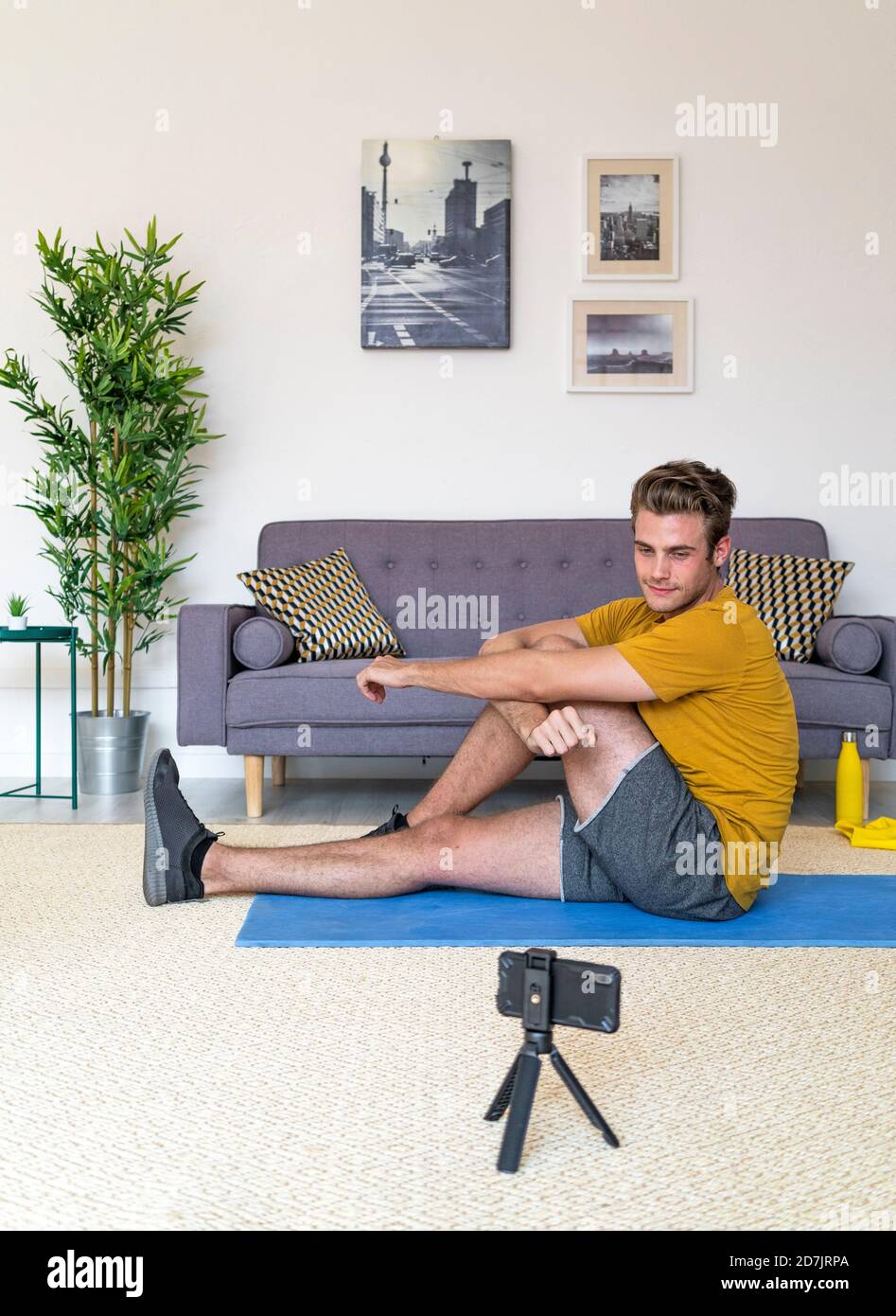 Watching mobile phone hi-res stock photography and images - Alamy